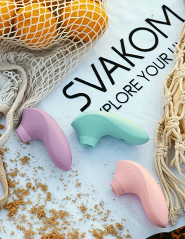 SVAKOM PULSE LITE NEO みずなみ 吸うバイブ クリ責め 遠隔操作 アダルトグッズ